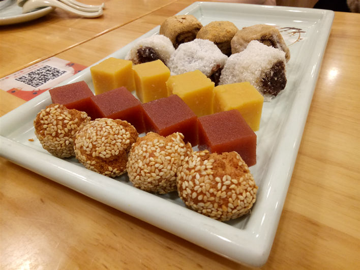 3-Hour Beijing Hutong Breakfast Food Tour