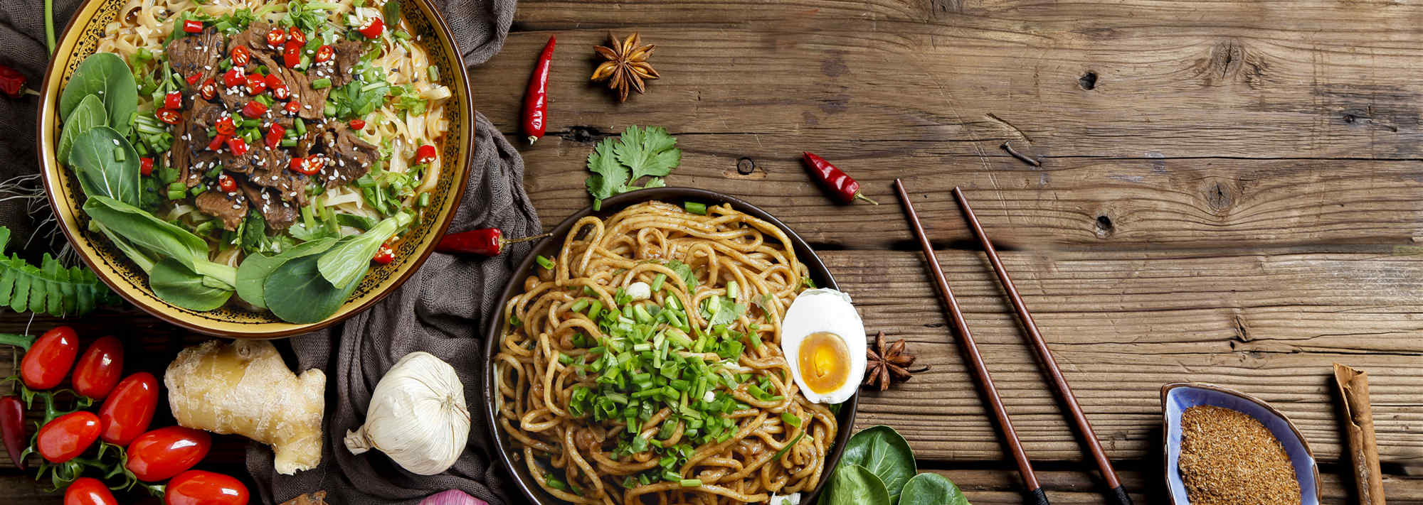 2.5-hour Chengdu Evening Foodie Tour By Tuktuk