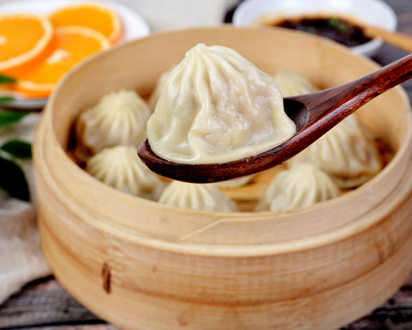 Chinese Food/Cuisine: Culture, Ingredients, Regional Flavors